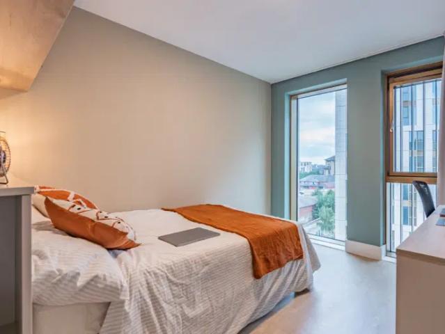 Apartment at Carlton Hill, Nottingham