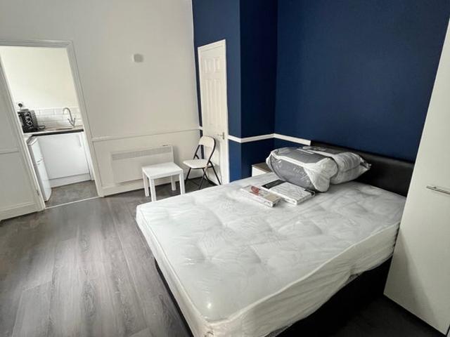 Apartment at Carlyle Road, Birmingham
