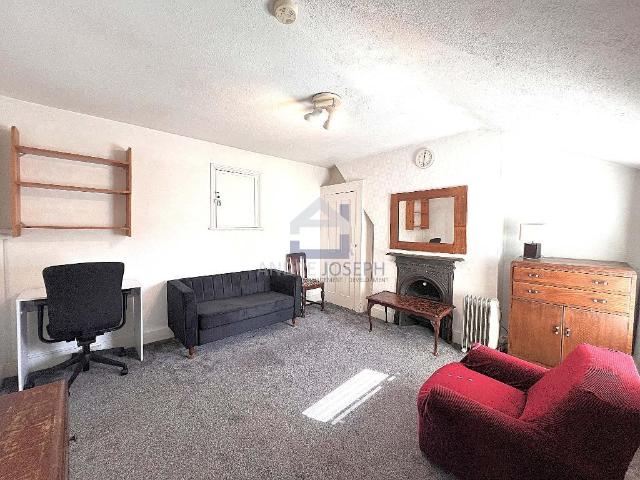 Apartment at Carminia Road, Greater London