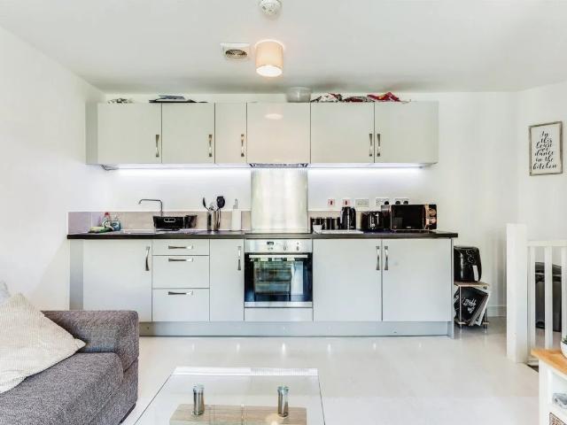 Apartment at Carnforth Avenue, Wakefield