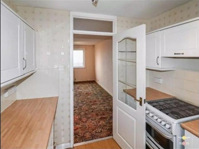 Apartment at Carperley Crescent, Bradford