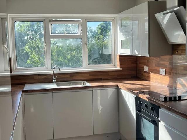 Apartment at Carters Hill Close, Greater London