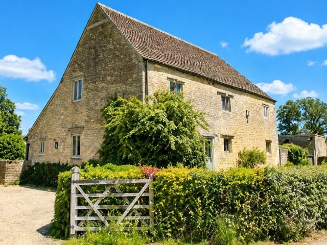 apartment at Carthorse Barn, Doughton, Tetbury, GL8