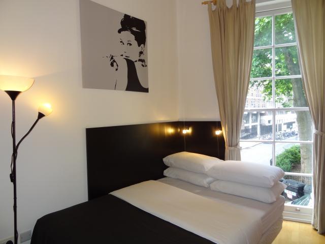 Apartment at Cartwright Gardens, Greater London
