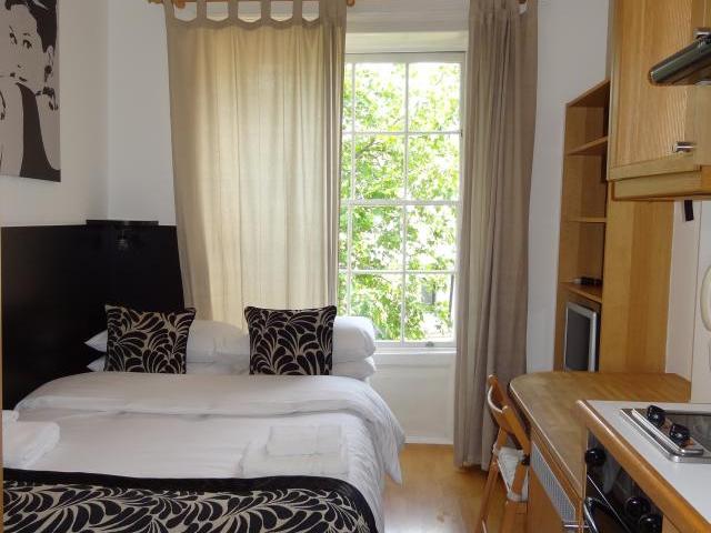 Apartment at Cartwright Gardens, Greater London