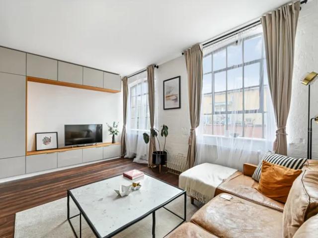Apartment at Casson Street, Greater London