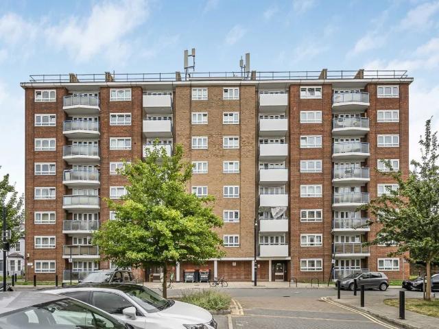 Apartment at Cassidy Road, Greater London