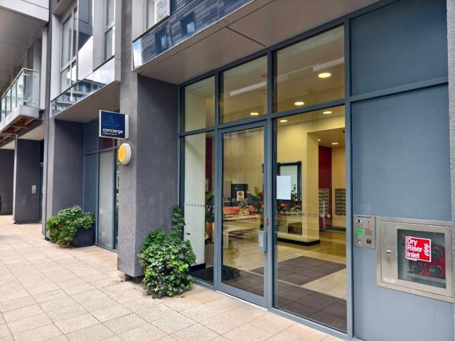 Apartment at Cassilis Road, Greater London