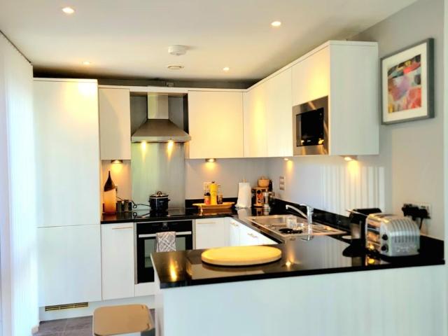 Apartment at Cassilis Road, Greater London