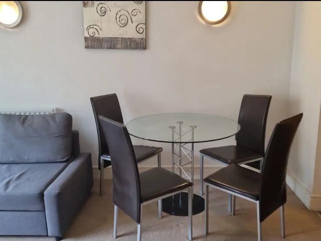 Apartment at Cassilis Road, Greater London