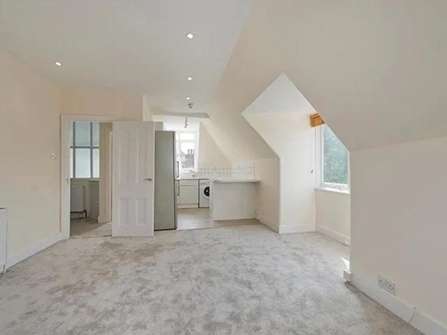 Apartment at Castello Avenue, Greater London