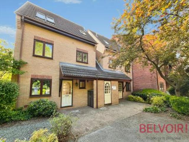 Apartment at Castle Marina Road, Nottingham