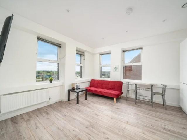 Apartment at Castle Court, Aylesbury