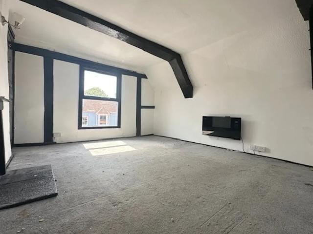 Apartment at Castle Street, Thornbury