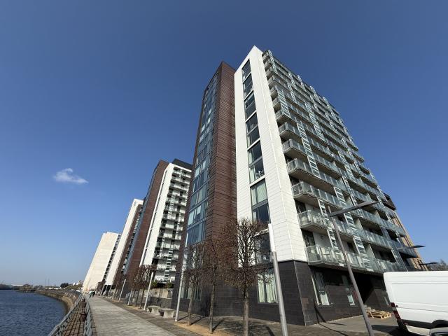 Apartment at Castlebank Place, Glasgow