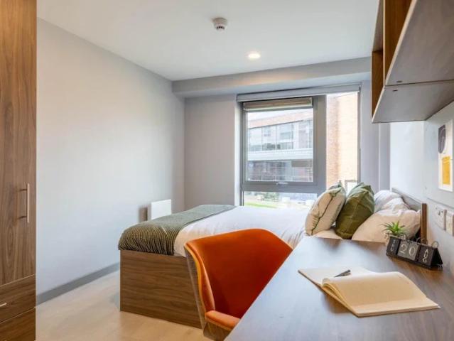 Apartment at Castlebank Street, Glasgow