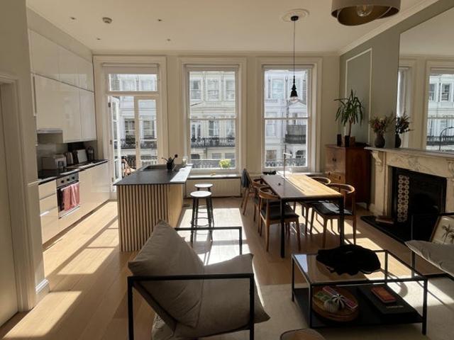 Apartment at Castletown Road, Greater London