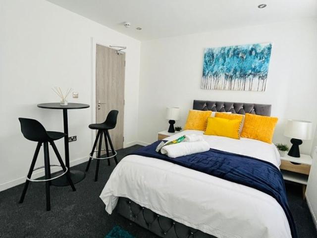 Room at Cecil Street, Watford