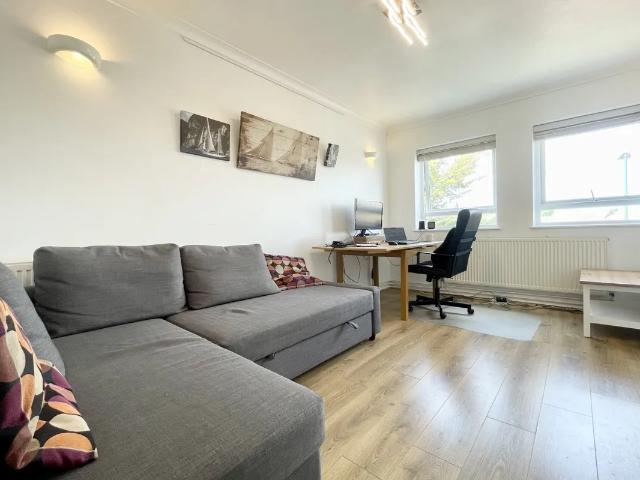 Apartment at Cecil Road, Adur