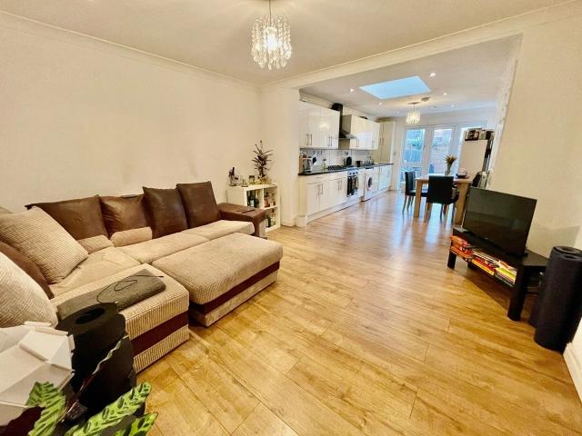 Apartment at Cecil Road, Greater London