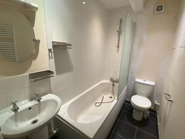 Apartment at Cedar Road, Southampton