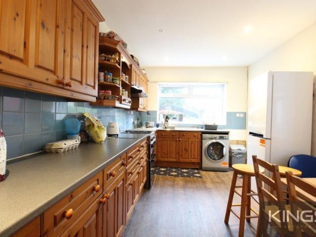 Apartment at Cedar Road, Southampton