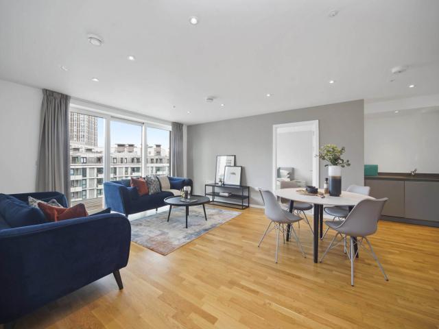 Apartment at Celebration Avenue, Greater London