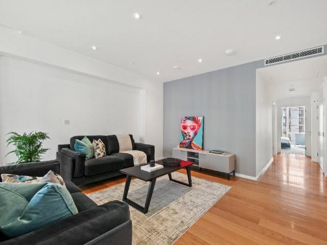 Apartment at Celebration Avenue, Greater London