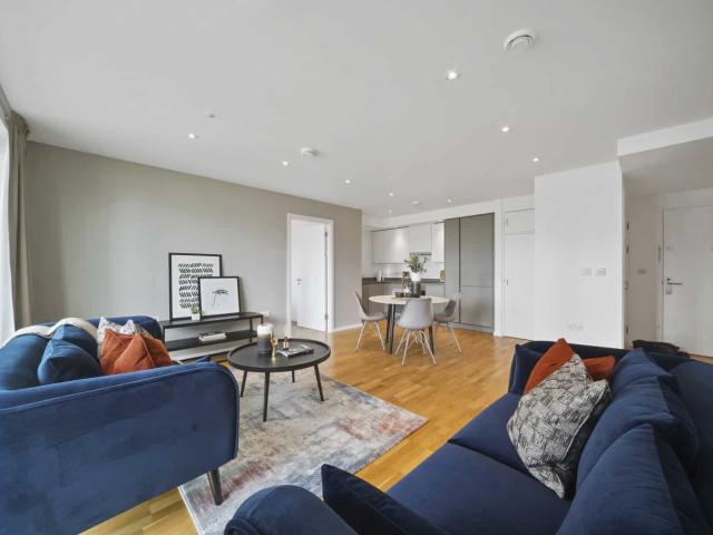 Apartment at Celebration Avenue, Greater London
