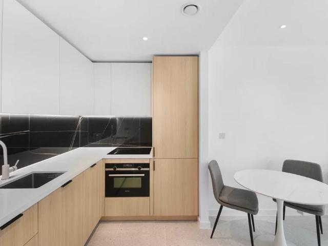 Apartment at Cendal Crescent, Greater London