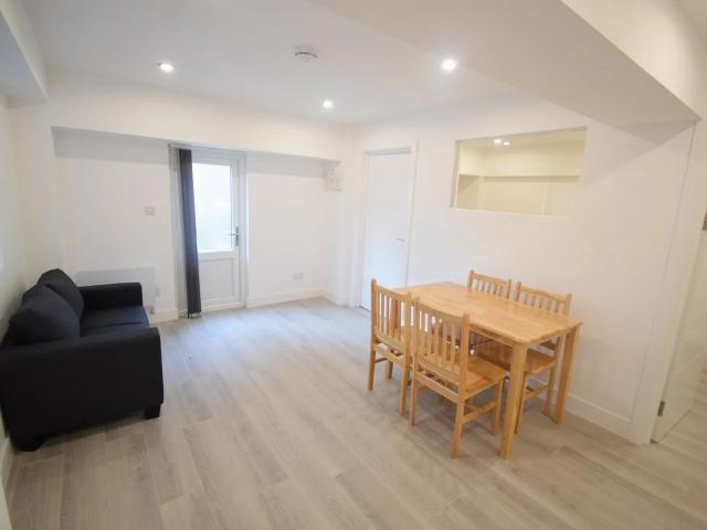 Apartment at Central Hill, Greater London