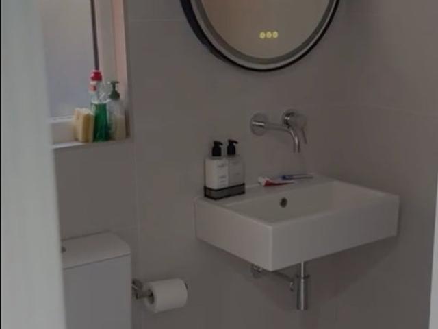 Room at Central Park Road, Greater London
