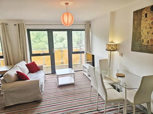 Apartment at Central Road, Bristol