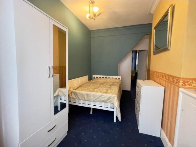 Apartment at Central Road, Leicester