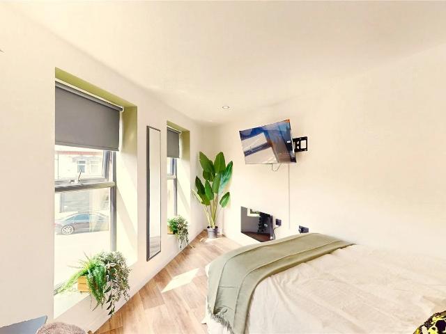 Apartment at Church Drive, Birmingham