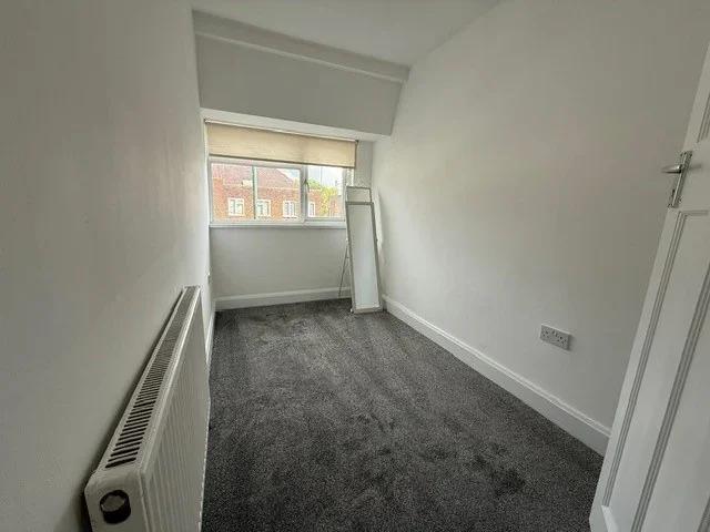 Apartment at Church Hill Road, Greater London