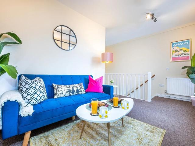 Apartment at Church Road, Bristol