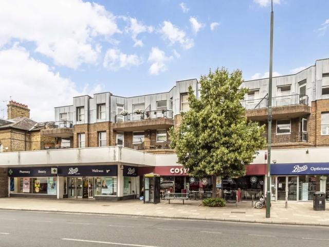 Apartment at Church Road, Greater London