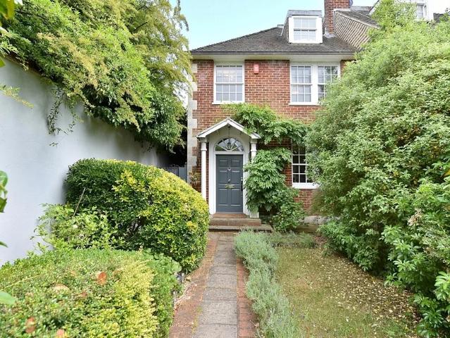Apartment at Church Road, Greater London
