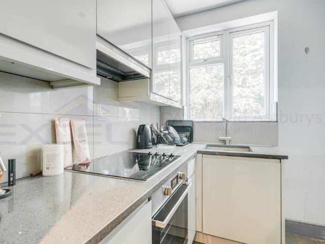 Apartment at Church Road, Greater London