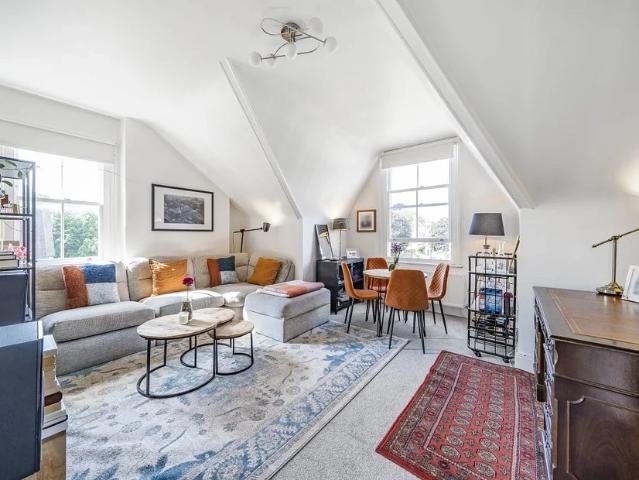 Apartment at Church Road, Greater London