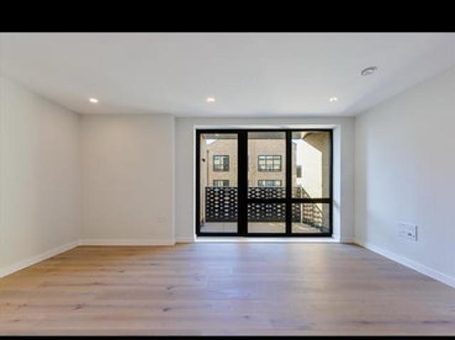Apartment at Church Road, Greater London
