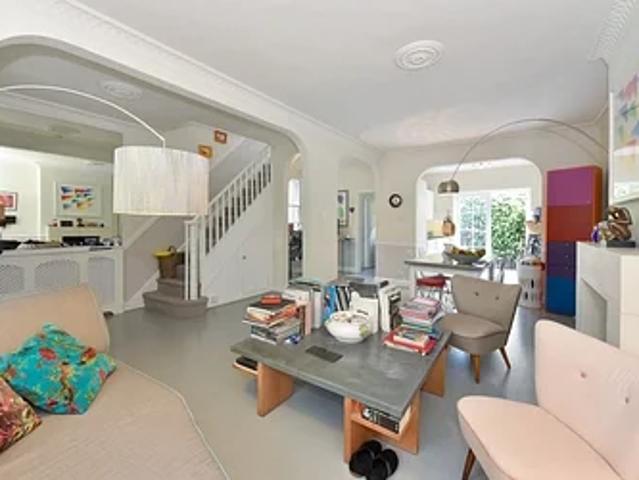 Apartment at Church Road, Greater London
