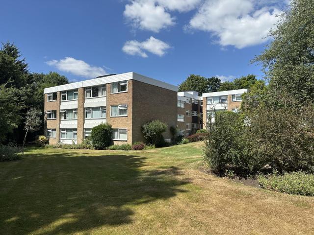 Apartment at Church Road, Hertsmere