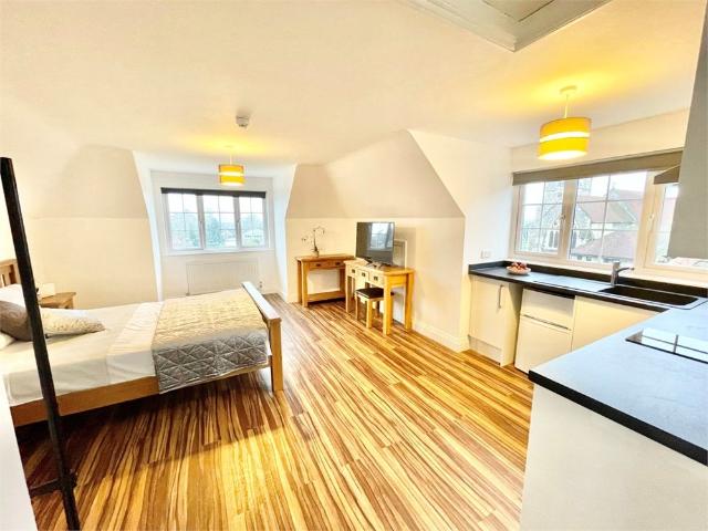 Apartment at Church Street, Burnham