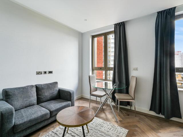 Apartment at Church Street, City of Westminster