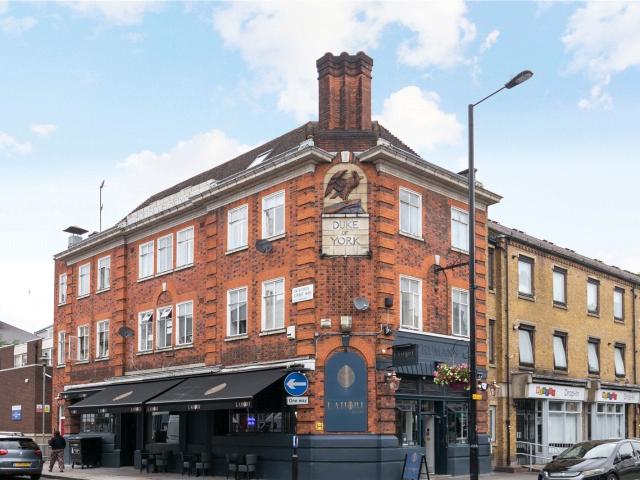 Apartment at Church Street, City of Westminster