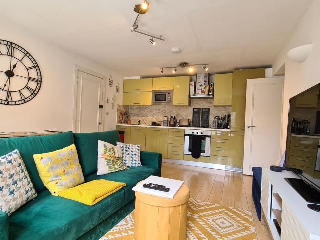 Apartment at Church Street, Greater London