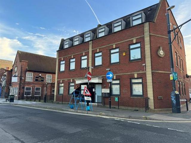 Apartment at Church Street, Slough