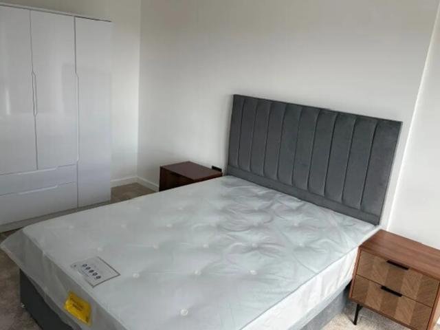 Apartment at Church Street, Slough